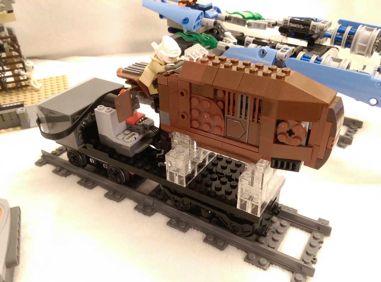 LEGO IDEAS - Rey's Speeder Chase