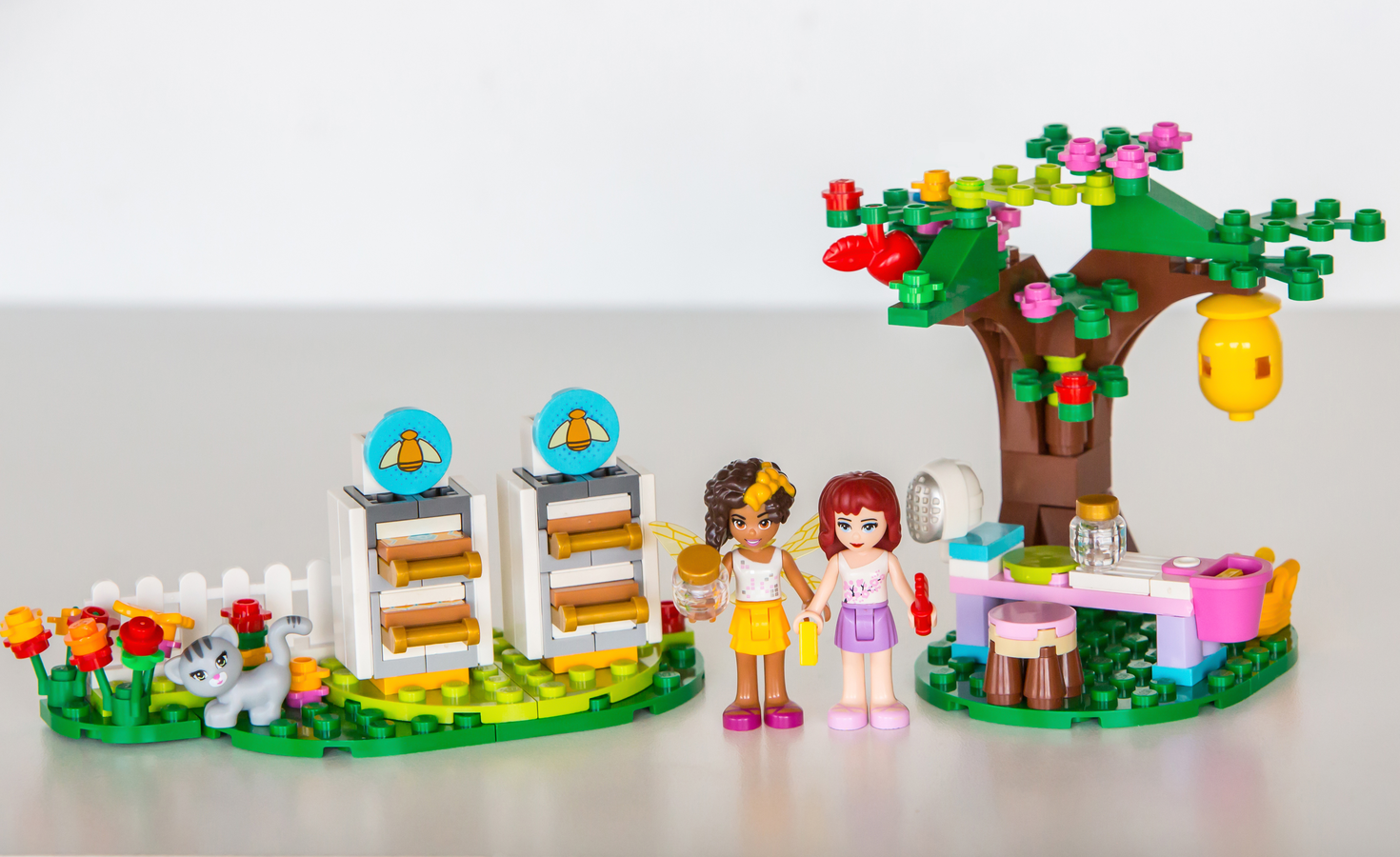 LEGO IDEAS - Lego Honey Bee Hive