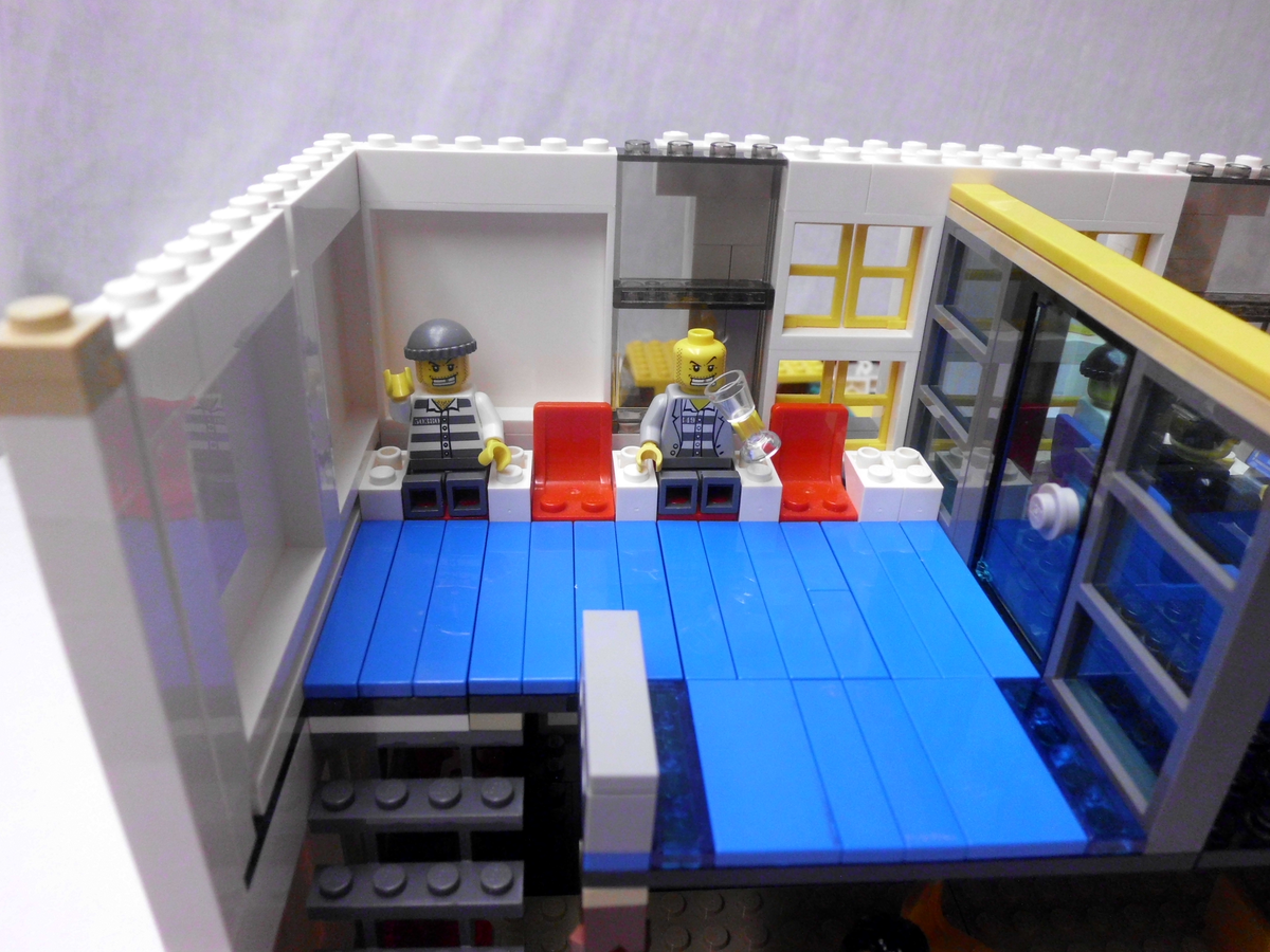 LEGO IDEAS - Courthouse