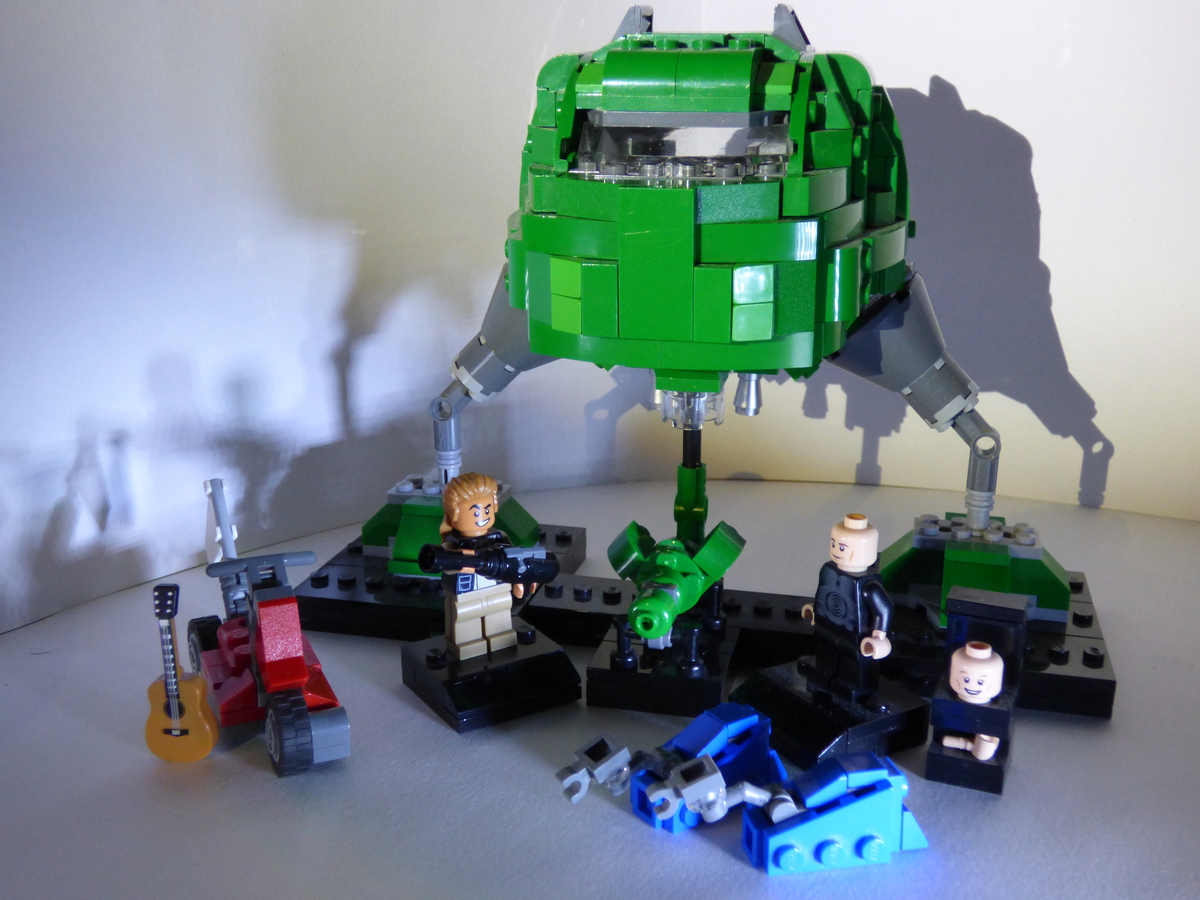 LEGO IDEAS - Red Dwarf Hangar Bay