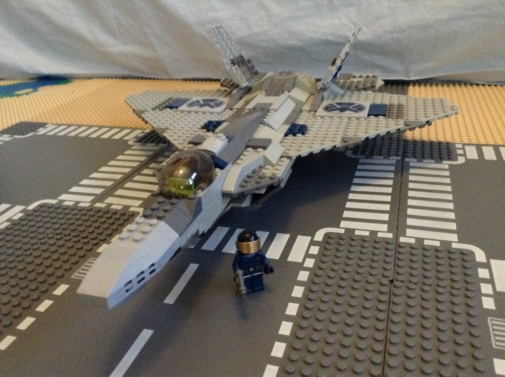 LEGO IDEAS - S.H.I.E.L.D Jet