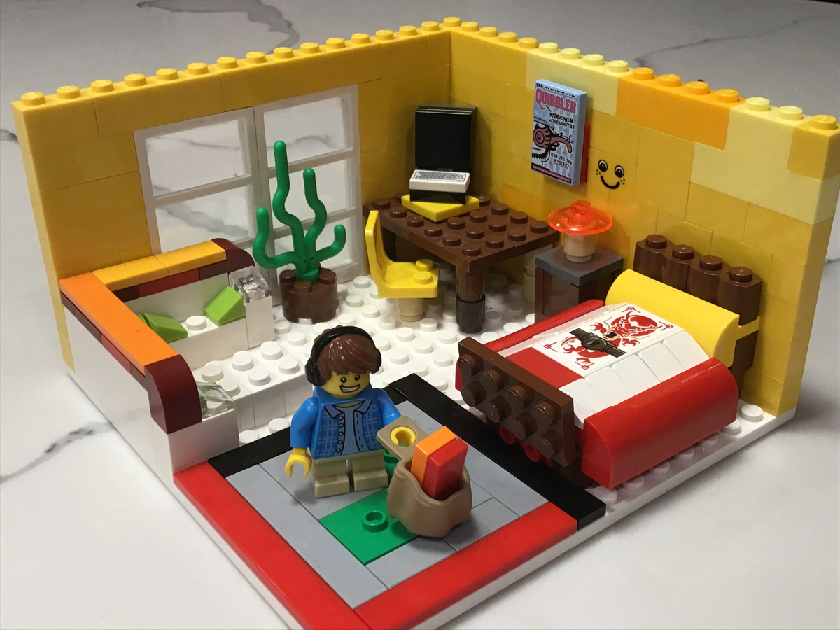 LEGO IDEAS - Teenager’s Room