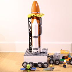 LEGO IDEAS - - Ariane Rocket