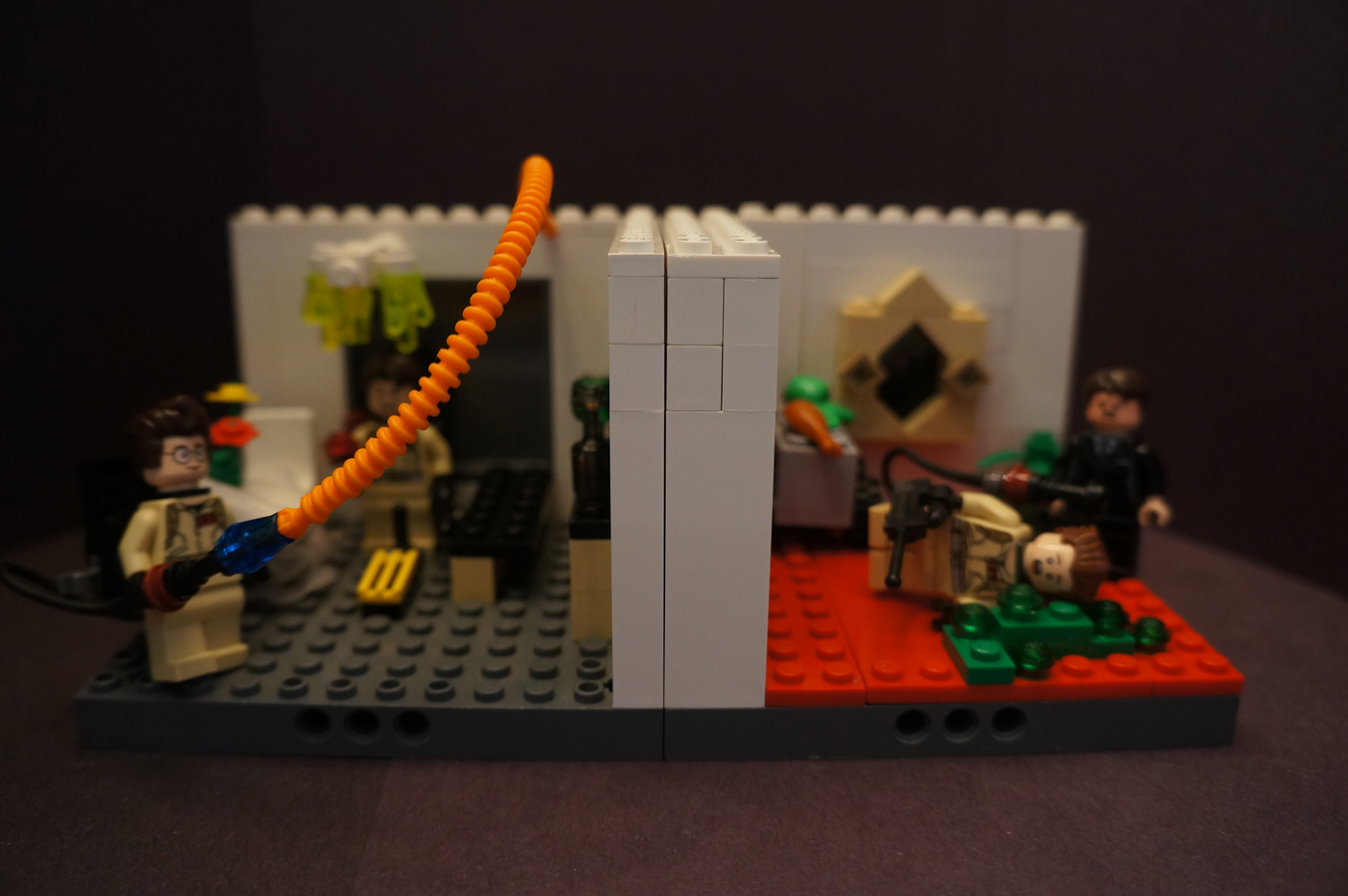 Ghostbusters Slimer Hotel