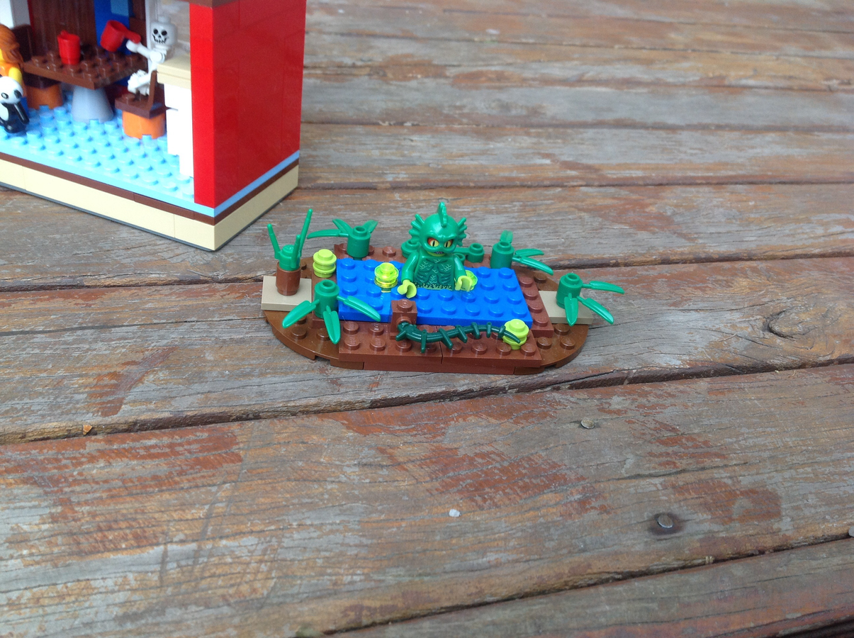 LEGO IDEAS - Monster House