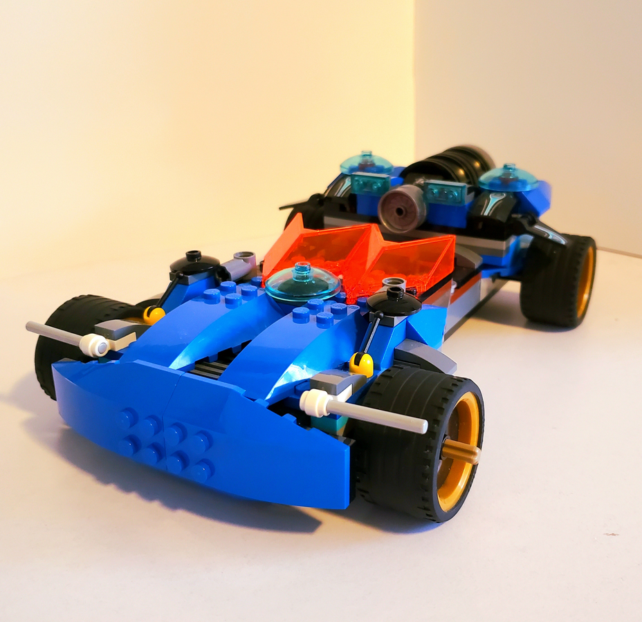 LEGO IDEAS - The Neutrino Ace Racer
