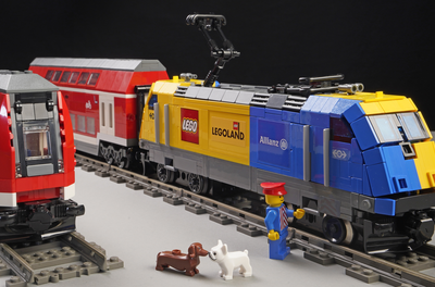 LEGO IDEAS - - BACK TO THE FUTURE TRAIN