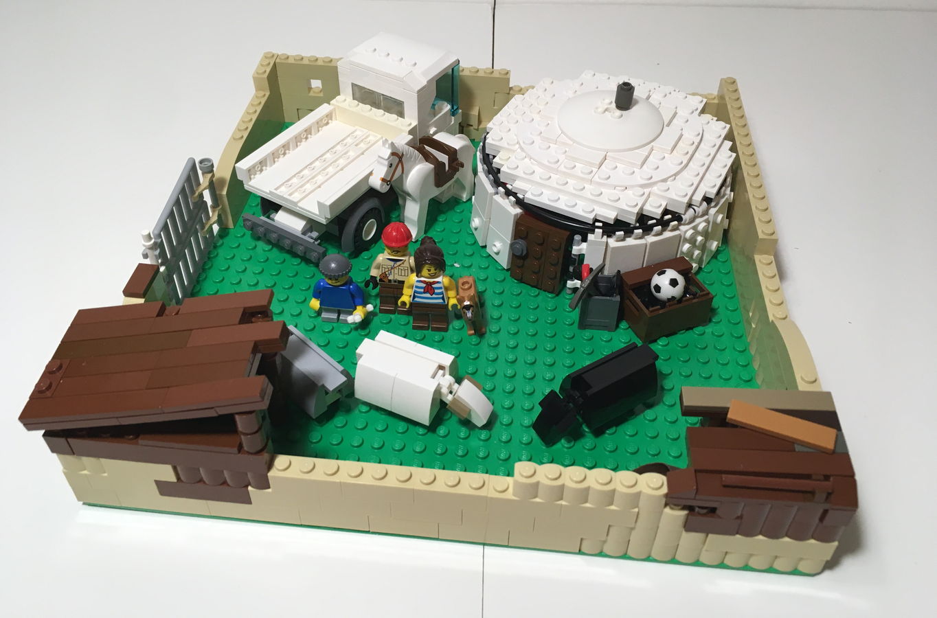 LEGO IDEAS - Yurt Homestead