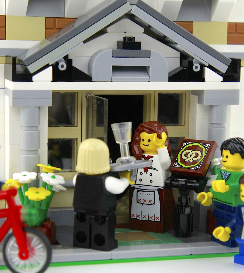LEGO IDEAS - Aunt Sarah's Cafe