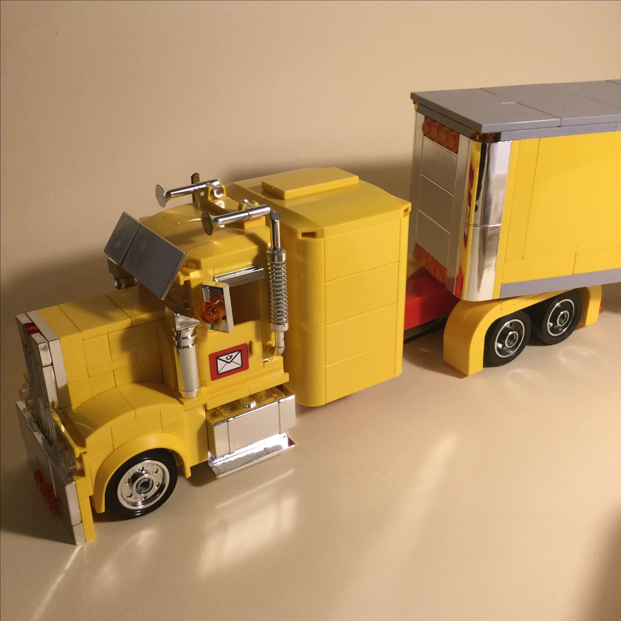 LEGO IDEAS - Highway Mail Truck
