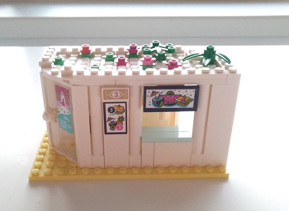 LEGO IDEAS - The Juice Corner