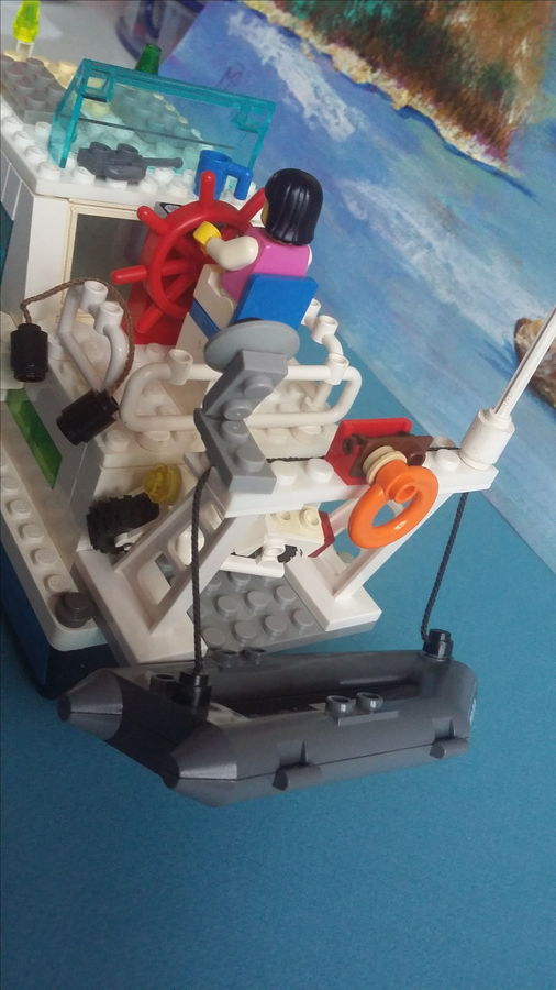 LEGO IDEAS - Canal Cruiser