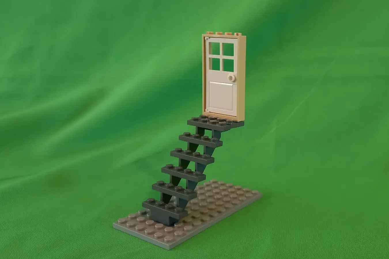 LEGO IDEAS - Stairway to Nothing