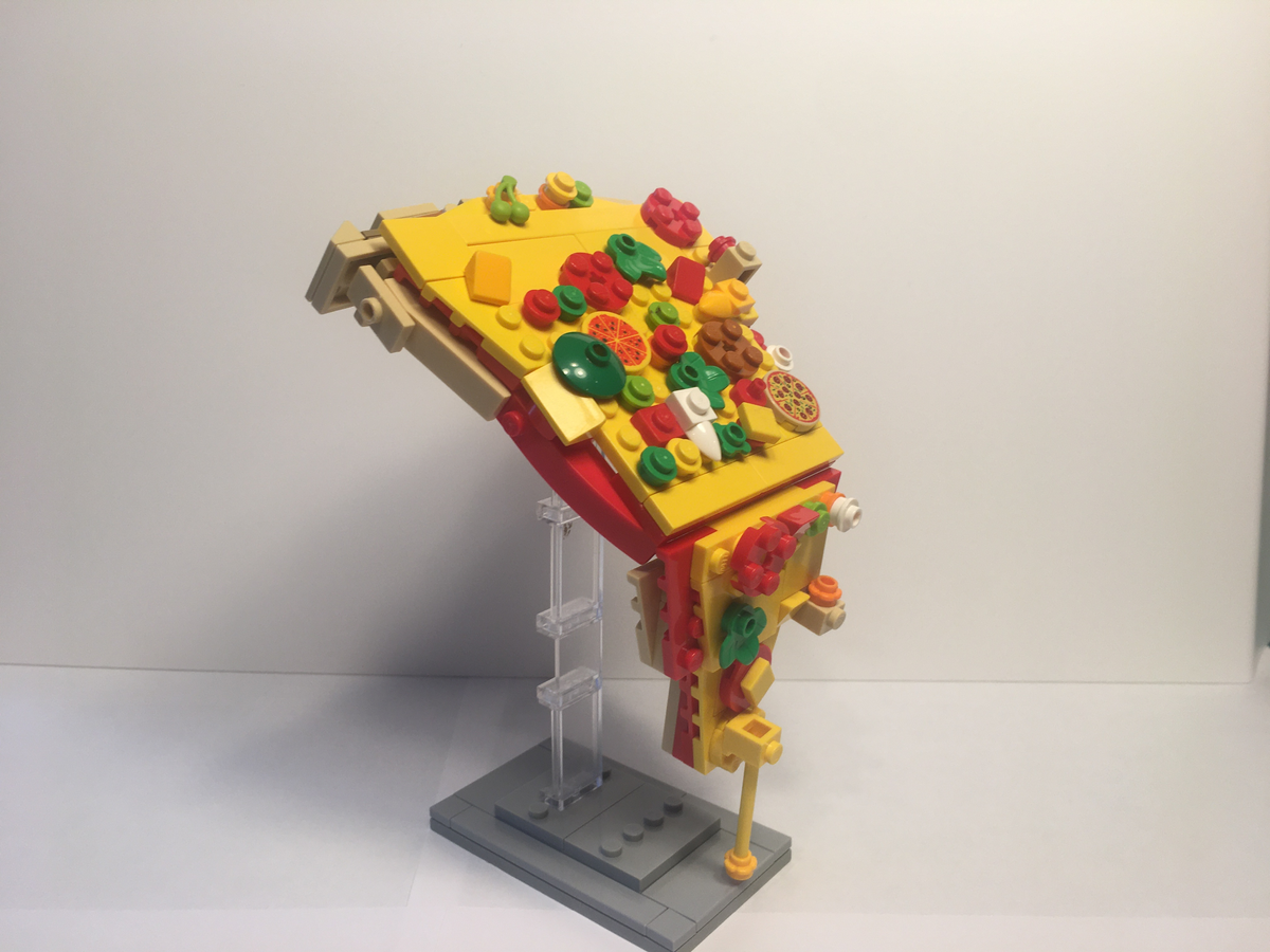 LEGO IDEAS - Real-Life Size Lego Pizza