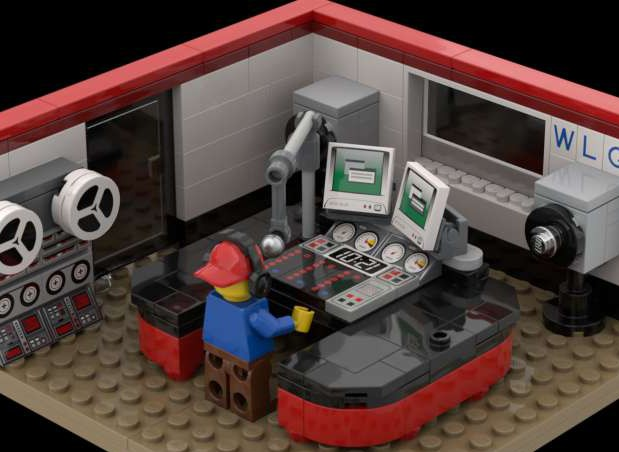 LEGO IDEAS - WLGO Radio Station