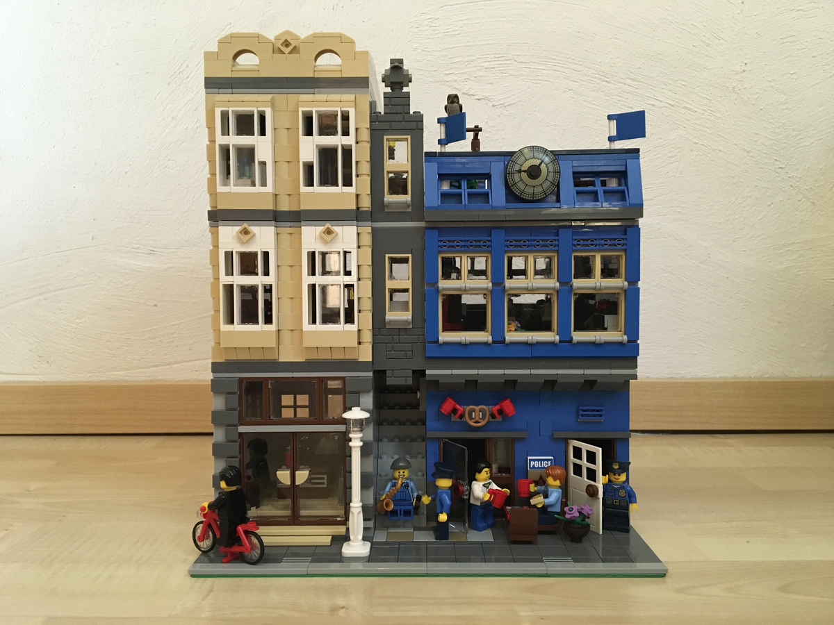LEGO IDEAS - Police Station and Music Store