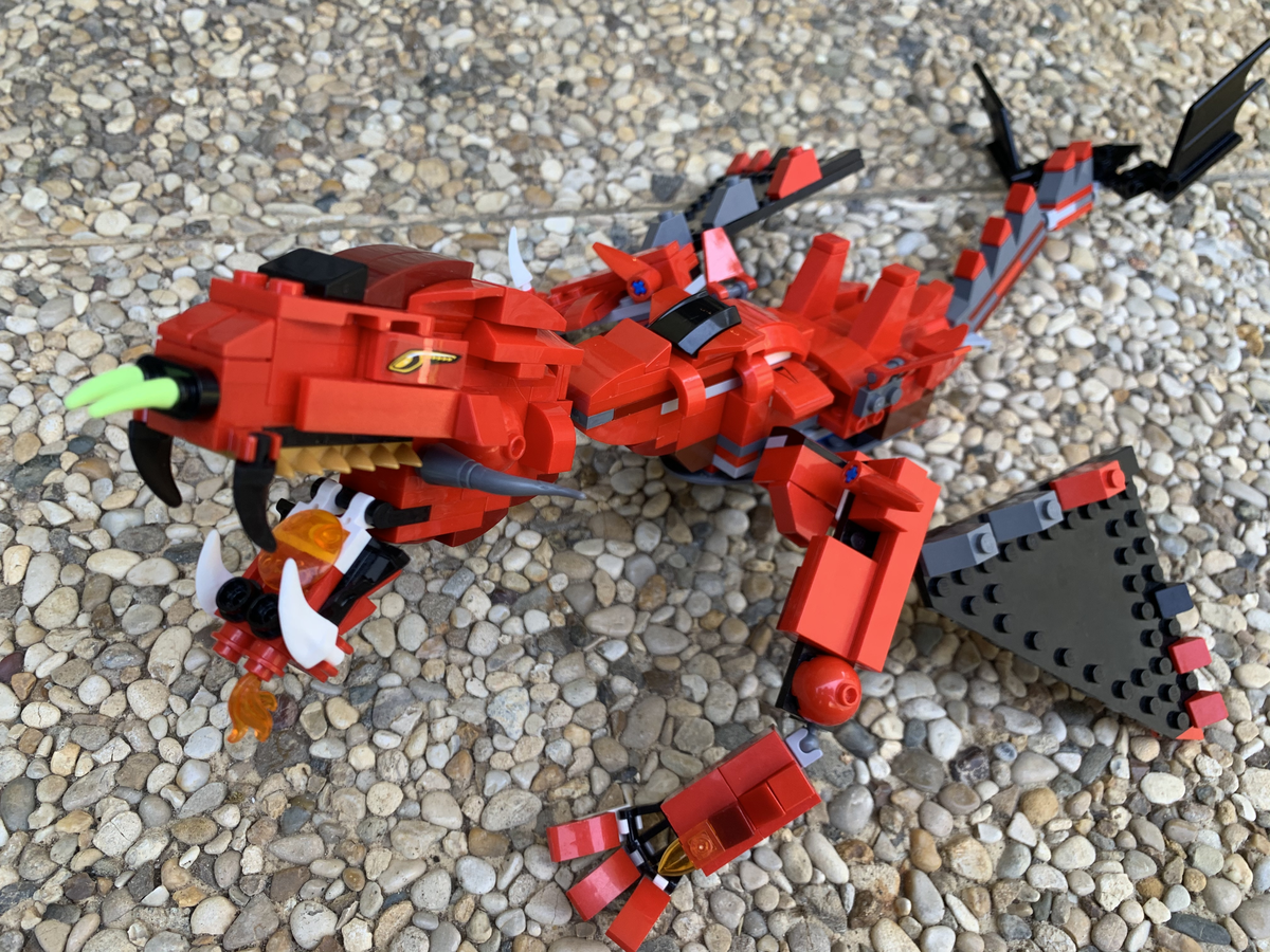 LEGO IDEAS - The Red Dragon