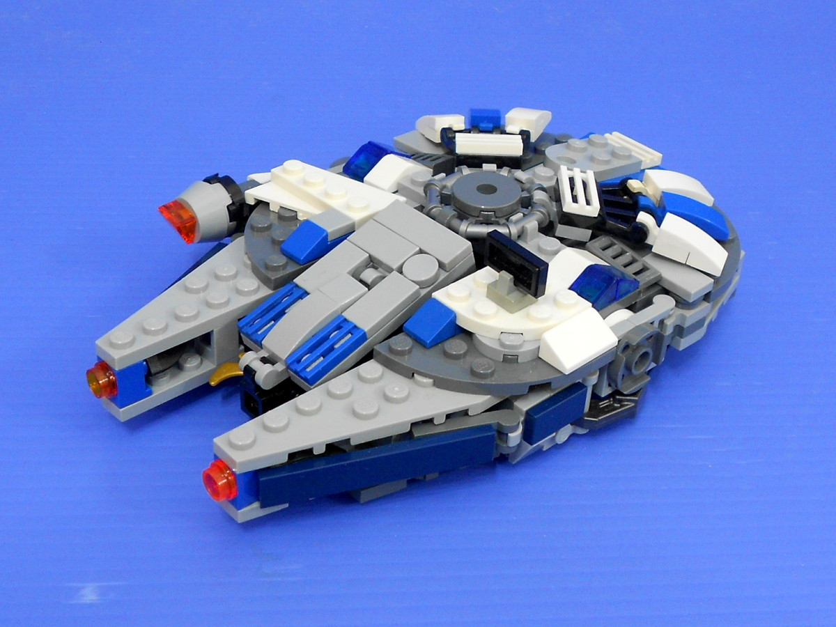 LEGO IDEAS - Millennium Falcon Falcon