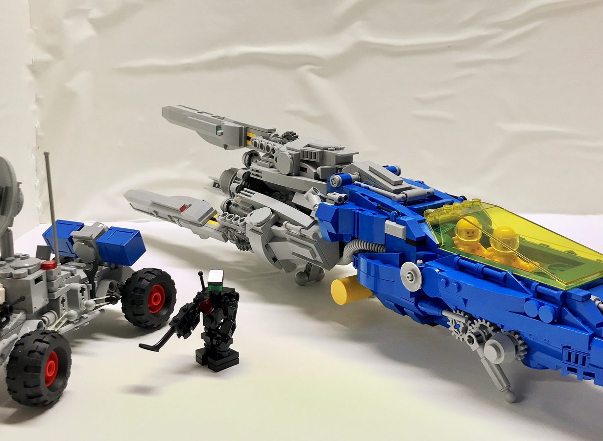 LEGO IDEAS - Cosmic Hyper Cruiser
