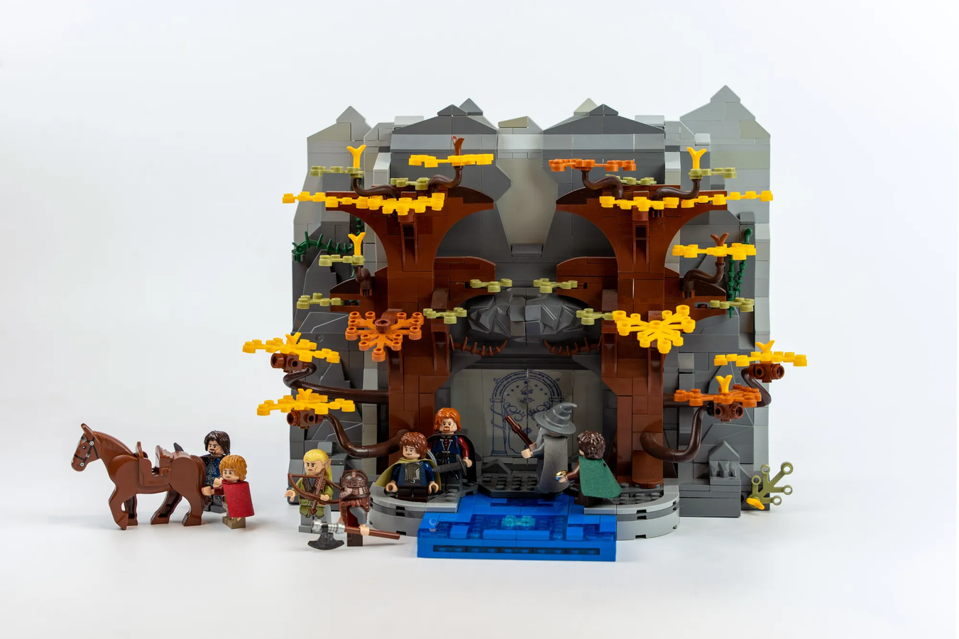 LEGO IDEAS - The Doors of Durin