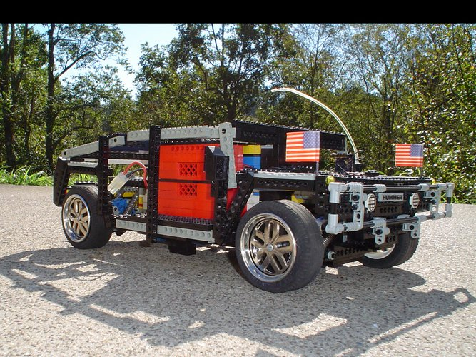 LEGO IDEAS - Radio Controlled LEGO Hummer