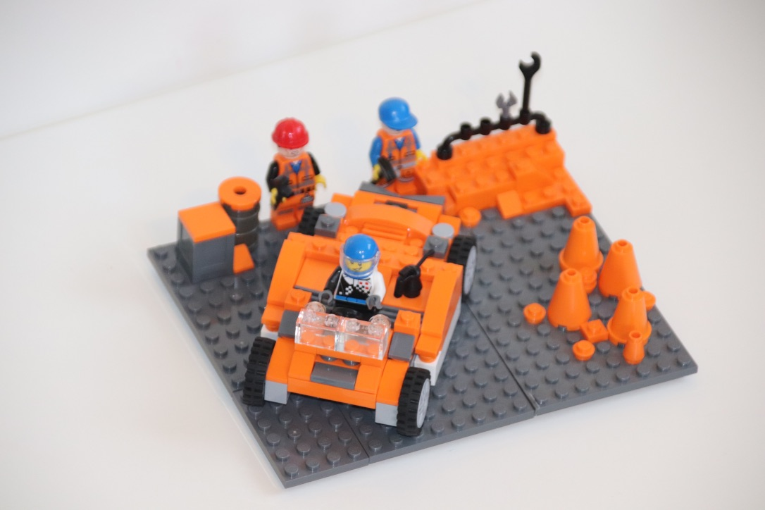 LEGO IDEAS - Car Repair Shop