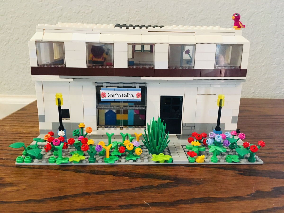 LEGO IDEAS - Art Gallery & Studio
