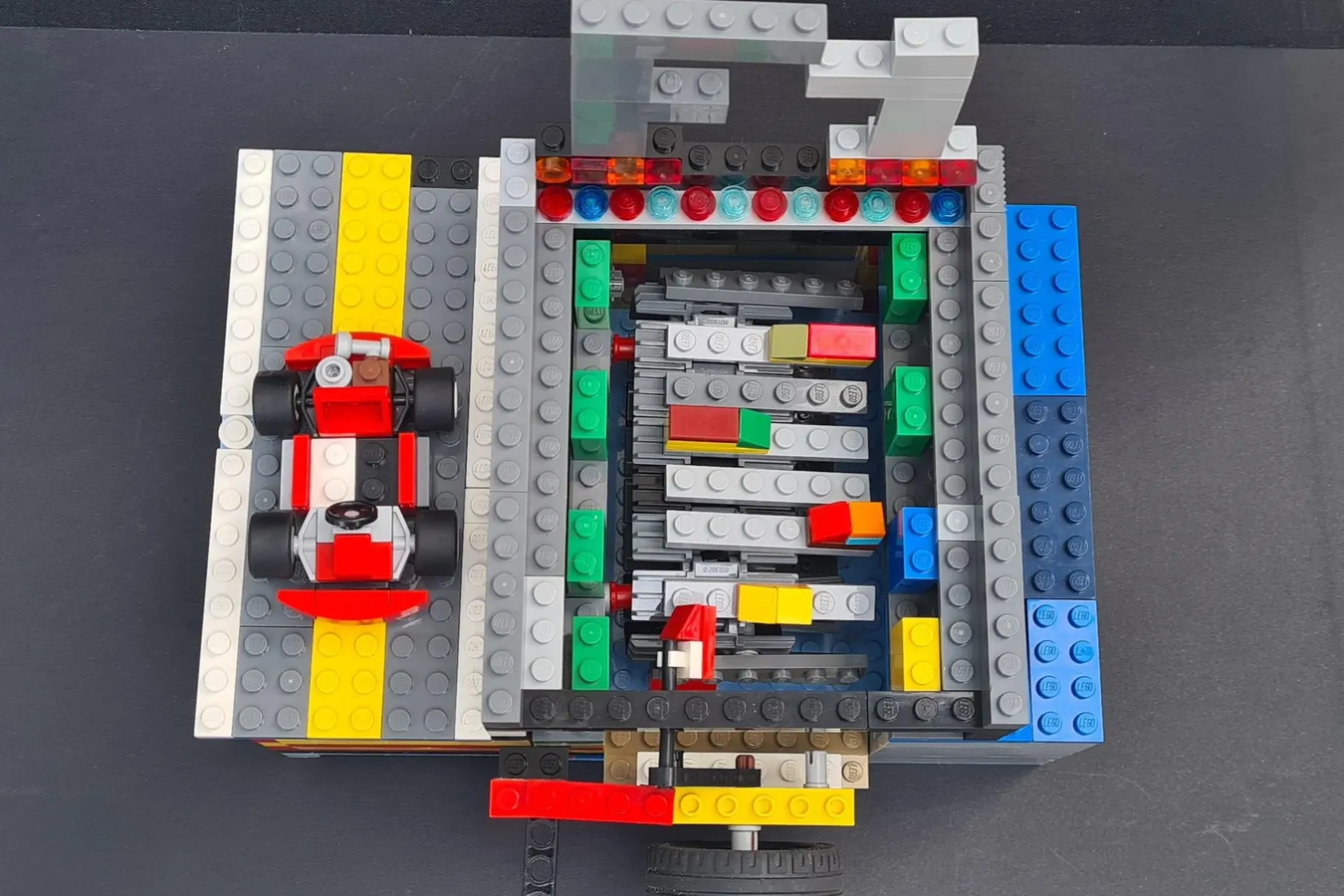 LEGO IDEAS - Lego Racing Arcade