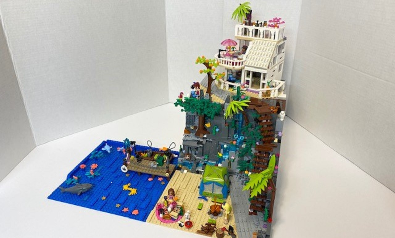 LEGO IDEAS - House on a Cliff by the Ocean