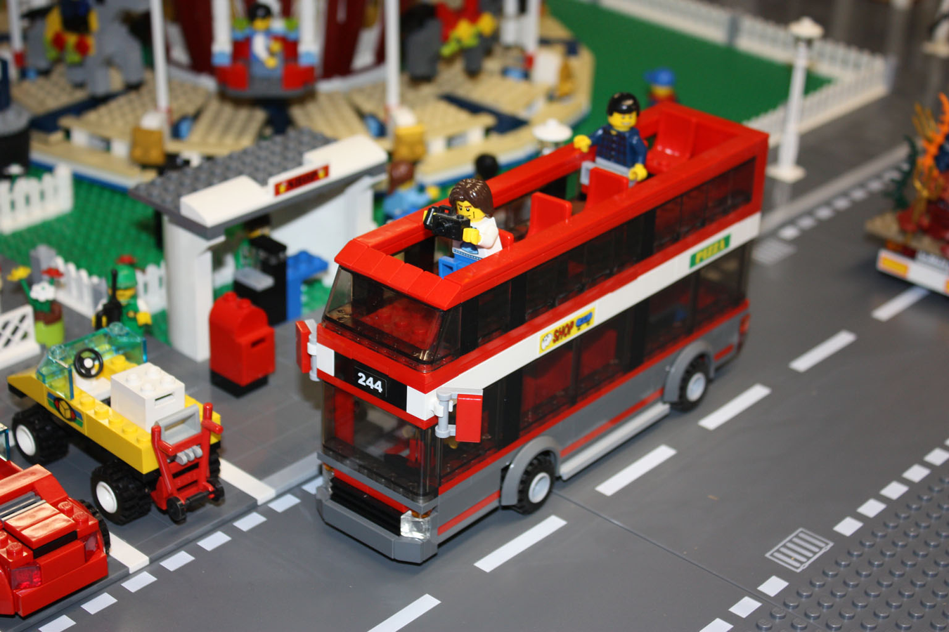 LEGO IDEAS - Panoramic Bus