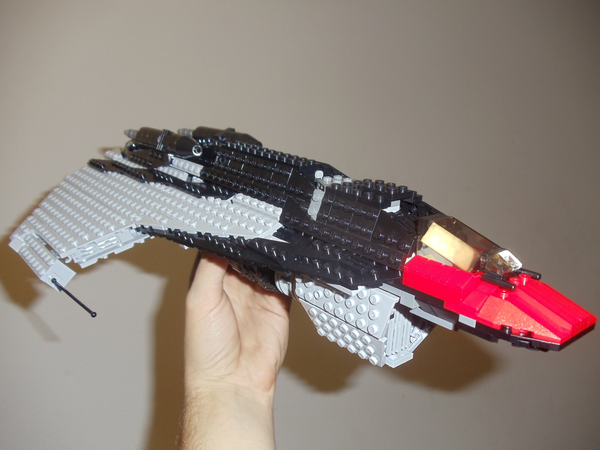 LEGO IDEAS - G1-M4-C Dunelizard Starfighter (style 2)