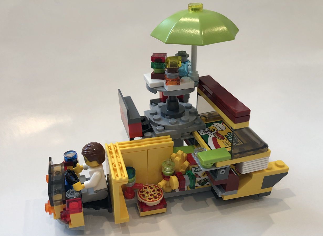 LEGO IDEAS - Pizza Flyer