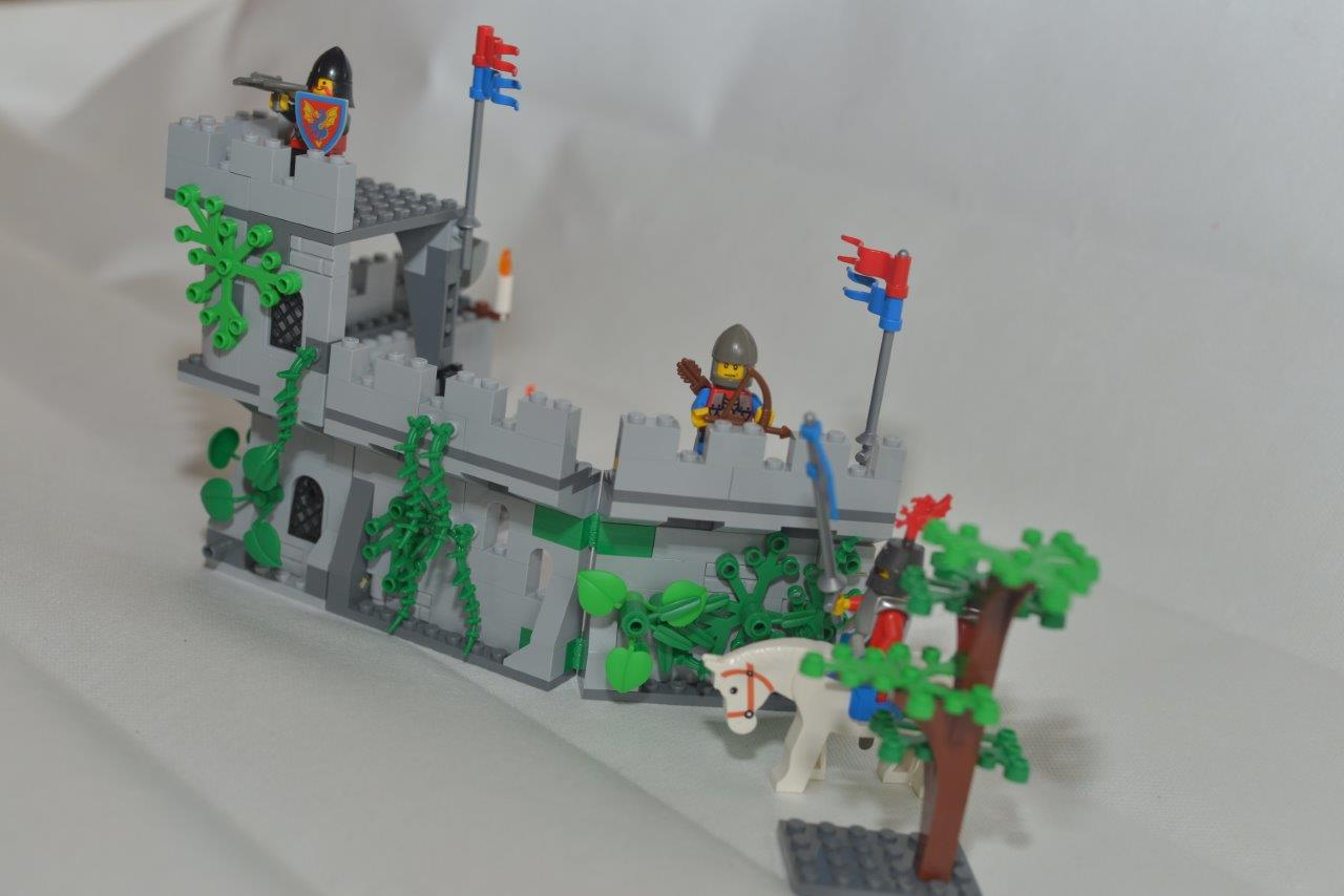 LEGO IDEAS - Create your Knight's Castle -Kreiere Deine kleine Ritterburg
