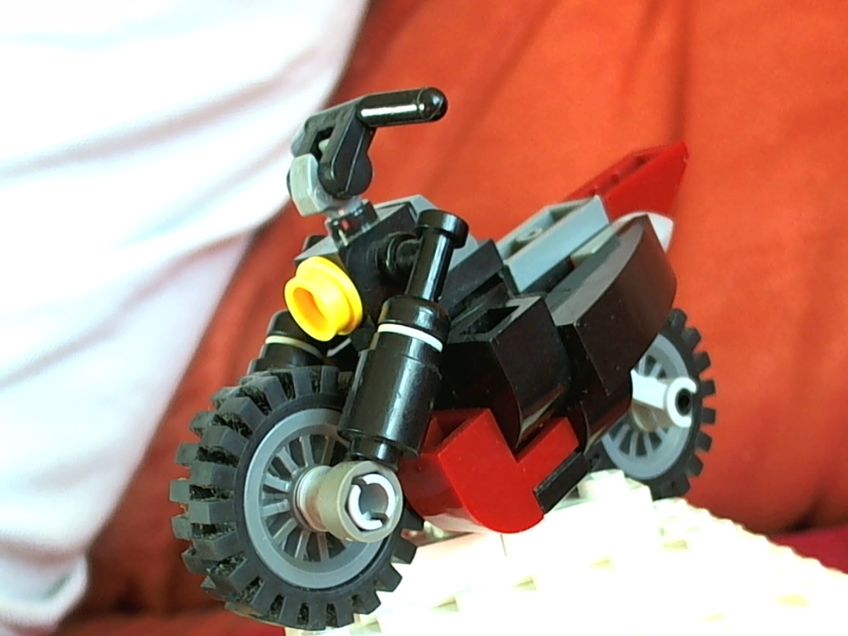 LEGO IDEAS - MOTO BIKE PRO