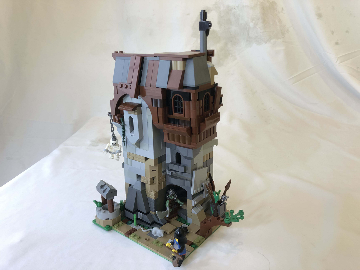 LEGO IDEAS - Whistling Past the Old Orc Watch Tower Through the Ancient Bog