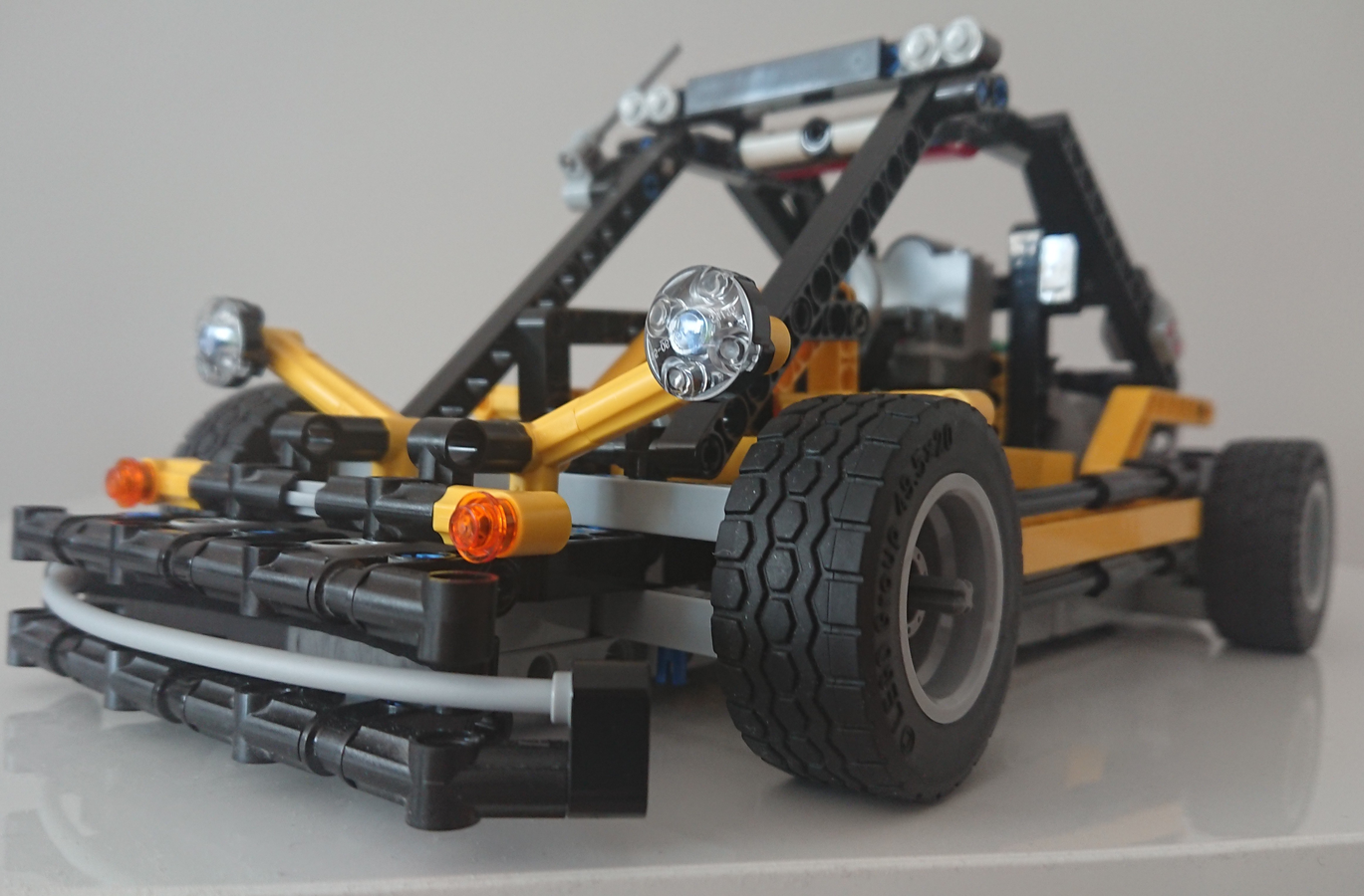 LEGO IDEAS - Remote Control Racing Car