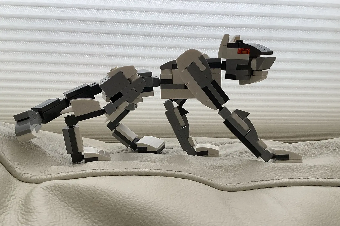 LEGO IDEAS - Gray Cat