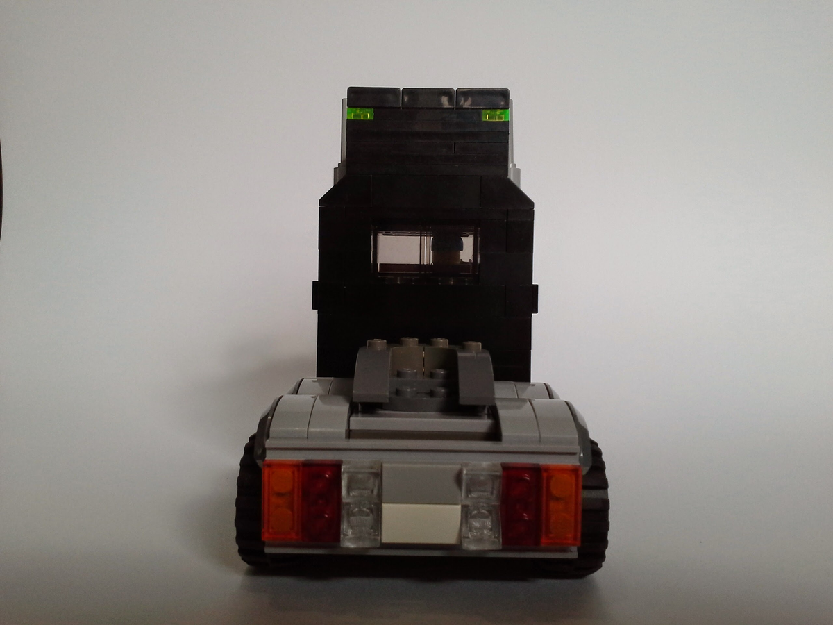 LEGO IDEAS - Mack truck