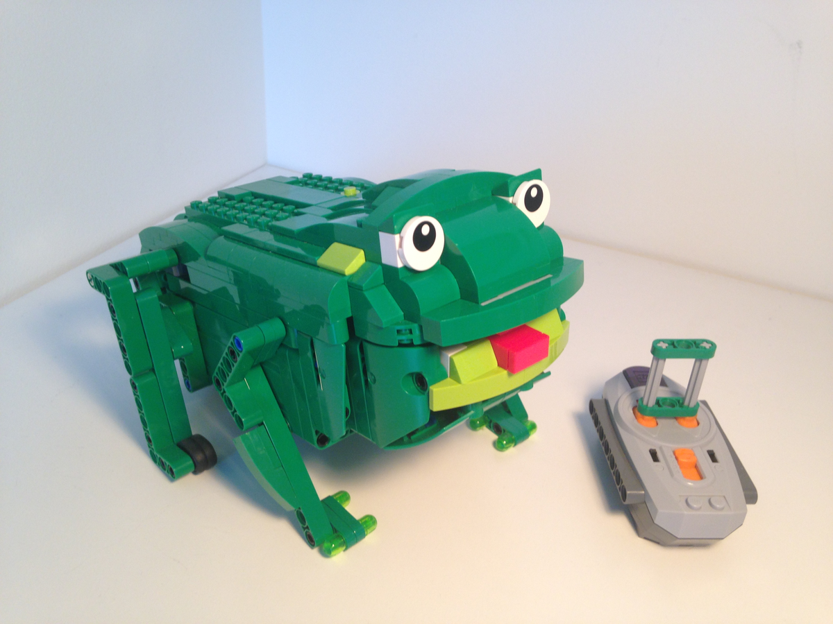 LEGO IDEAS - Jumping Frog - Remote Controlled