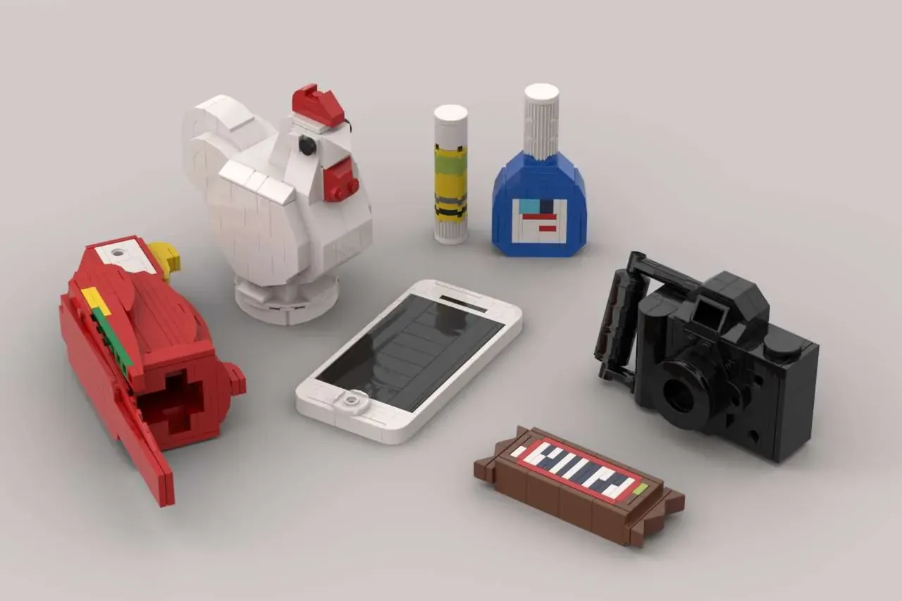 LEGO IDEAS - Desktop Essentials