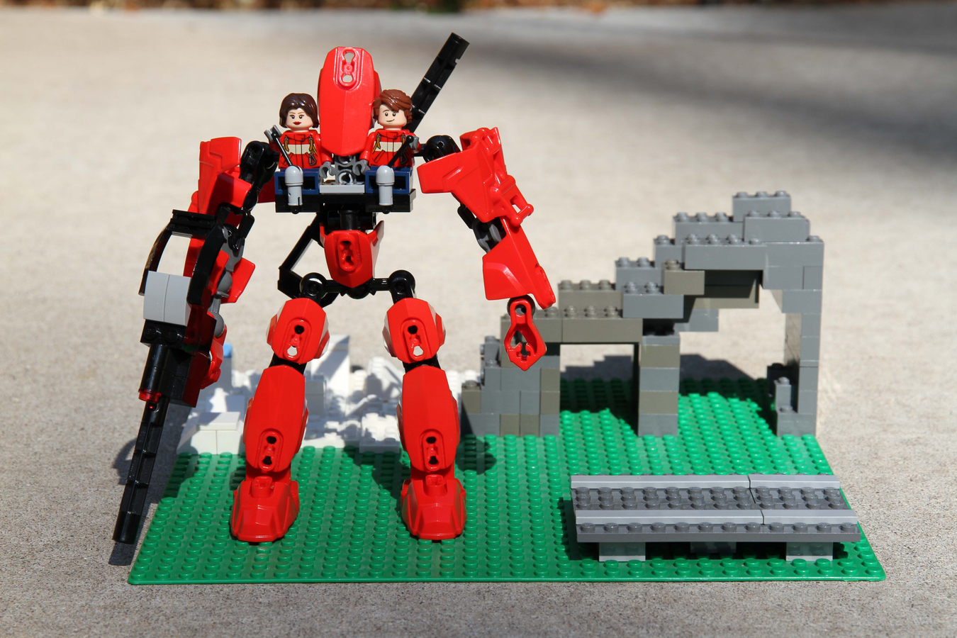 LEGO IDEAS - Red Combat Mech Mark I