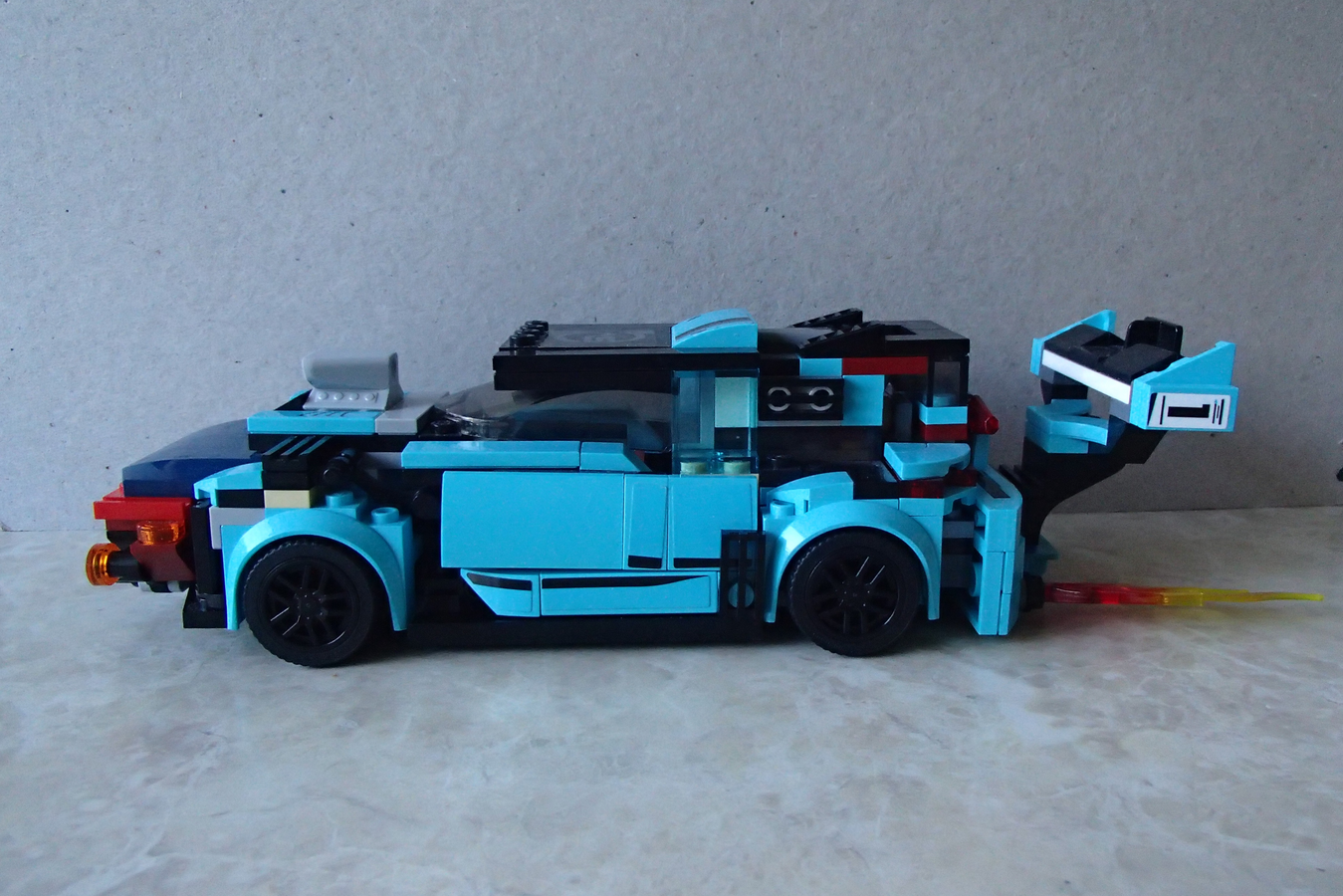 LEGO IDEAS - Gavin's Gas Guzzler