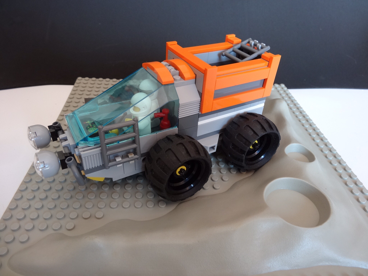 LEGO IDEAS - Moon truck