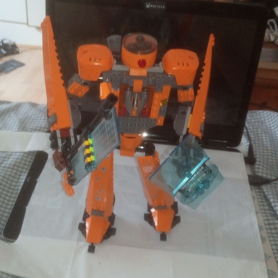 LEGO IDEAS - Robotics - Exo Force : Bridge keeper