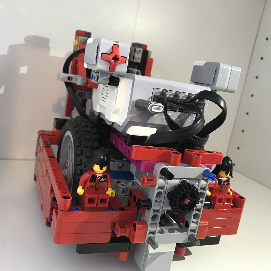 LEGO IDEAS - Robotics - Fll robot-Ruby
