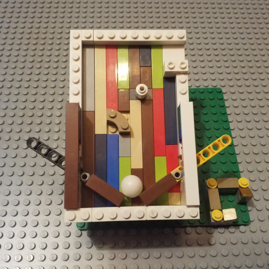 LEGO IDEAS - I like to move it, move it! - Pinball machine