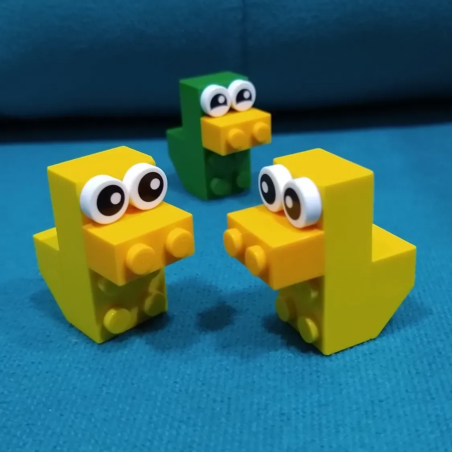LEGO IDEAS - Build a Duck! - The Ugly Duckling and His Minimalist Brothers
