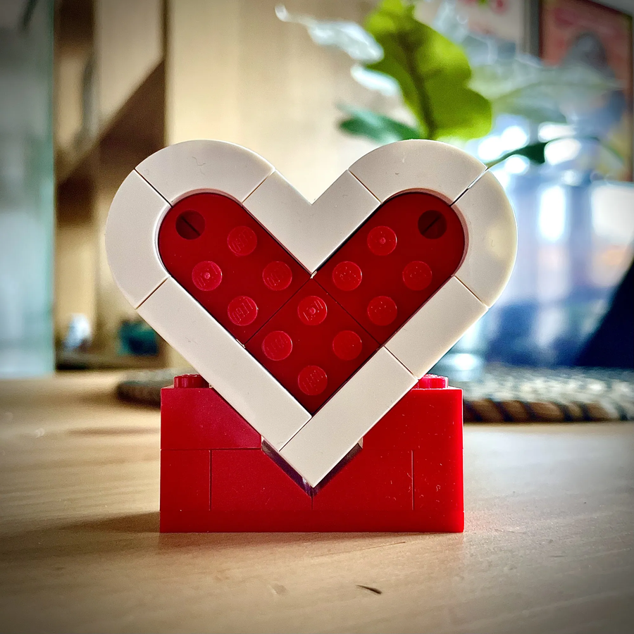LEGO IDEAS - Build a heart! Share the joy - Heart on Display