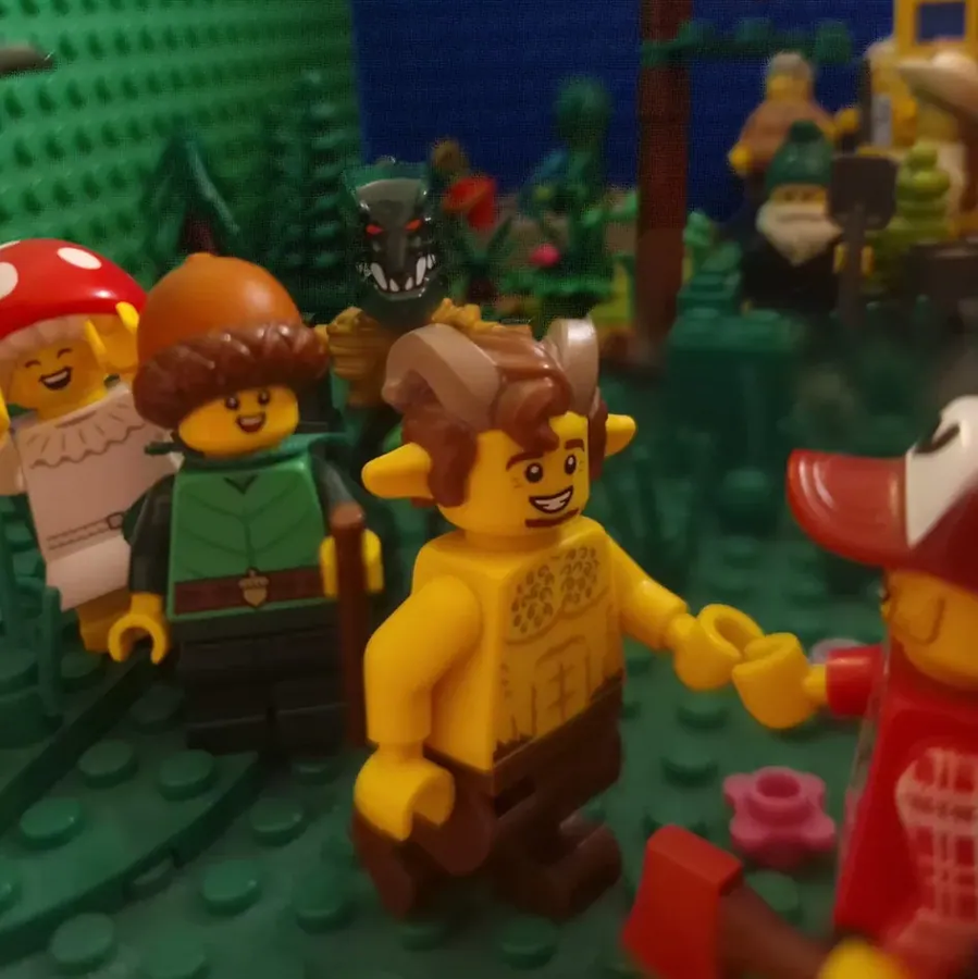 LEGO IDEAS - 🌇 Coming Together! - Fairies and Lumberjack Reach Accord