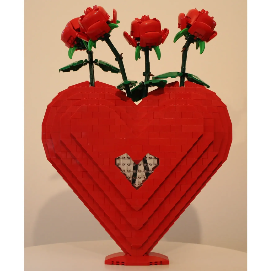 LEGO IDEAS - Build a Heart, Share the Love! - Heart Shaped Vase for Roses